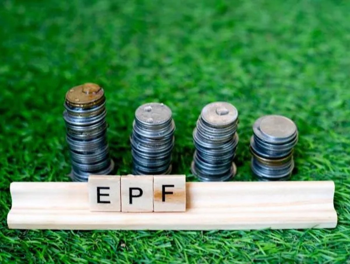 EPF Interest: FY2023-24 के लिए खाते में कब आएगा ब्याज, जानें EPFO ने ...