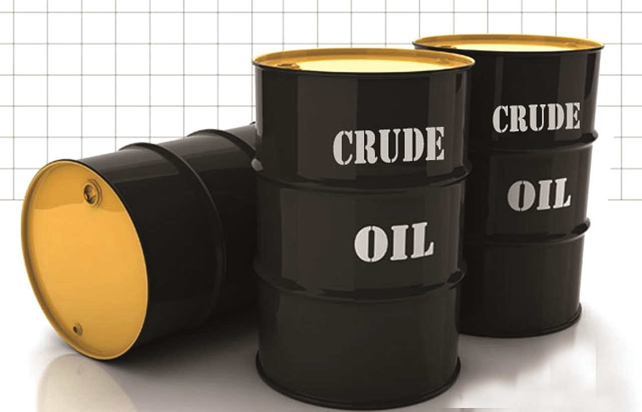 Crude Oil: भारत की तेल रिफाइनरियों ने जुलाई में 2.2% ज्यादा कच्चे तेल ...