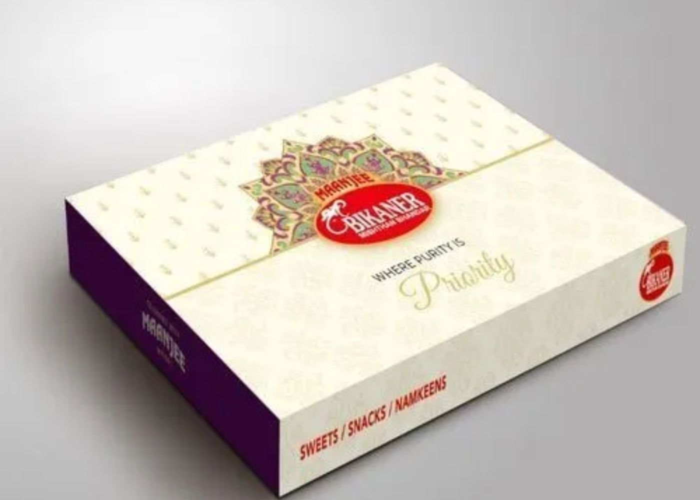 FSSAI sweet box packing film: पैकिंग फिल्म से मिठाई के डिब्बे पैक करने ...