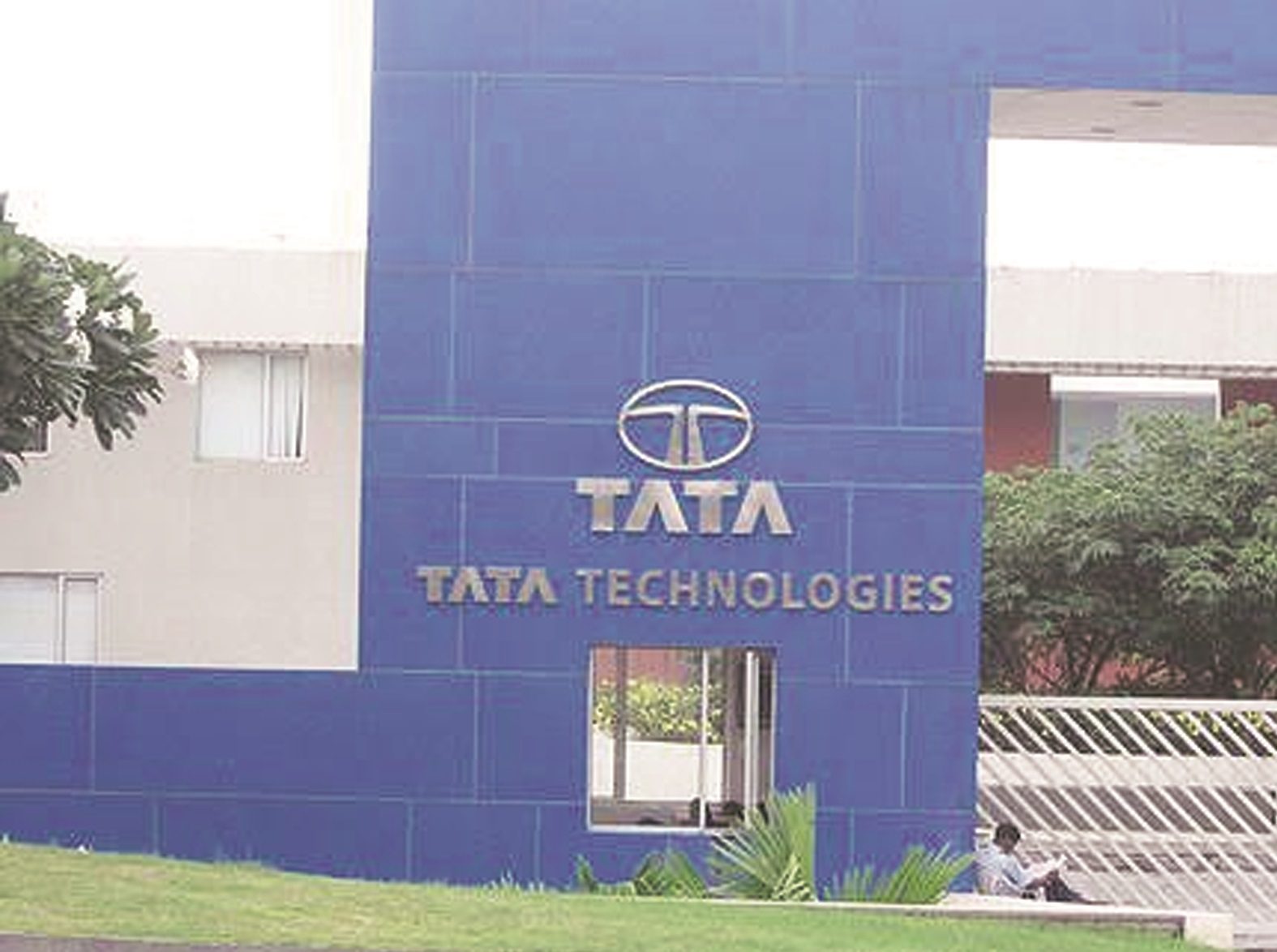 Tata Tech IPO: दो दशक बाद आज लॉन्च हो रहा Tata Group की किसी कंपनी का ...