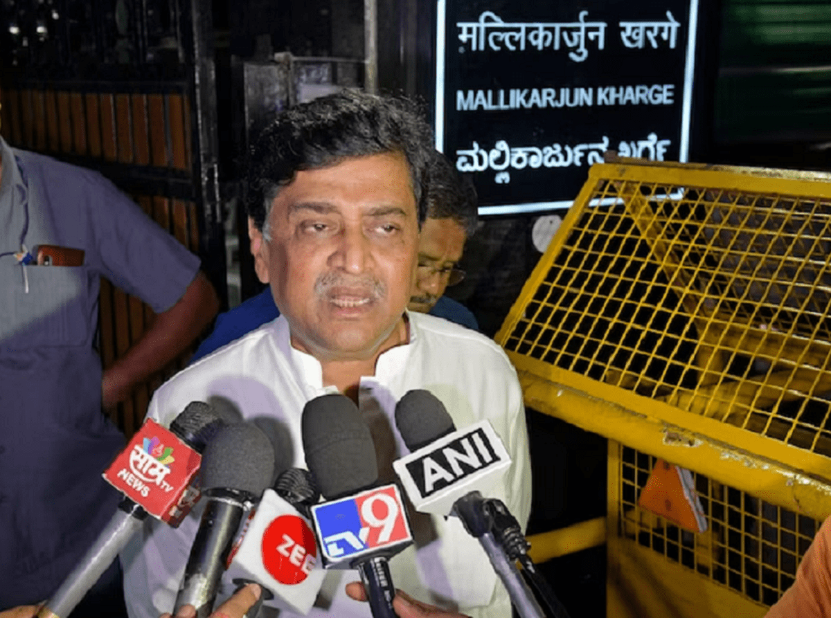 Maharashtra Politics: पूर्व CM Ashok Chavan का कांग्रेस से इस्तीफा ...