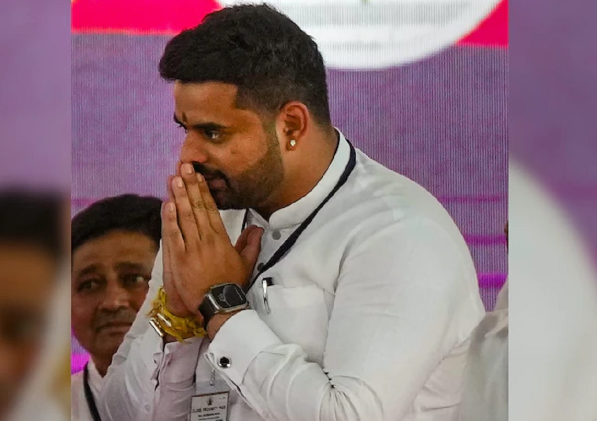 यौन शोषण के आरोपी प्रज्वल रेवन्ना ने वीडियो जारी कर राहुल गांधी पर दिया ...